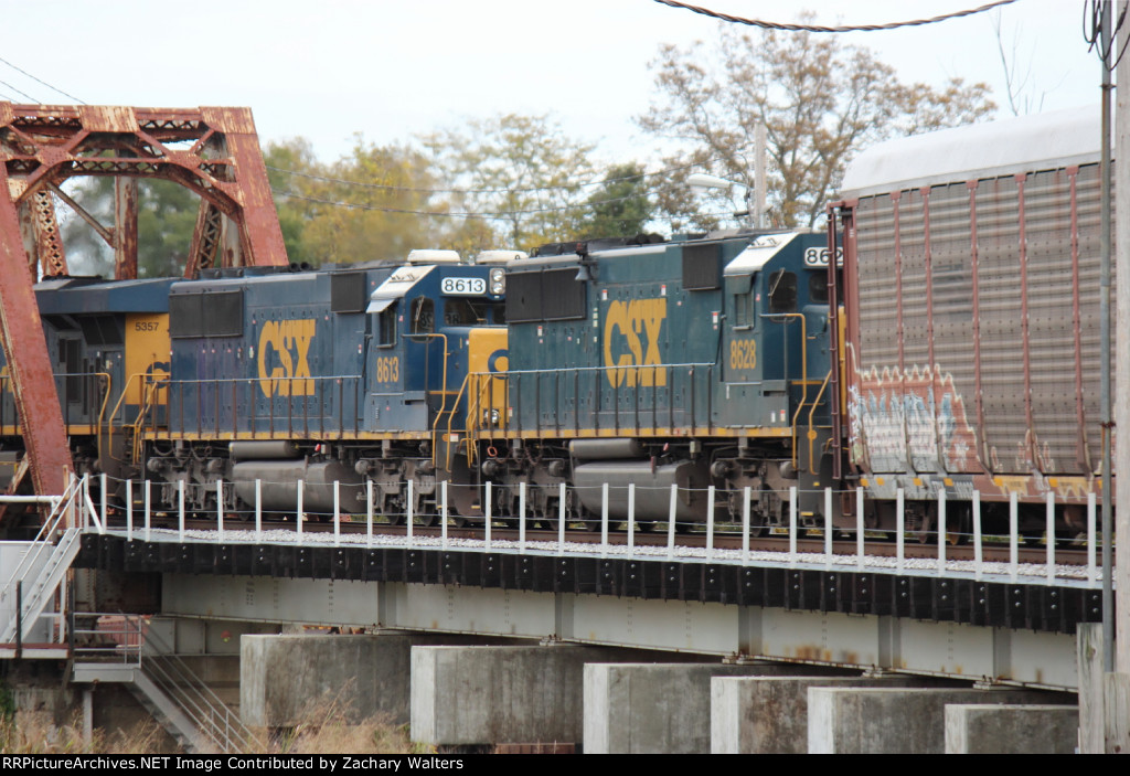 CSX 8613 8628